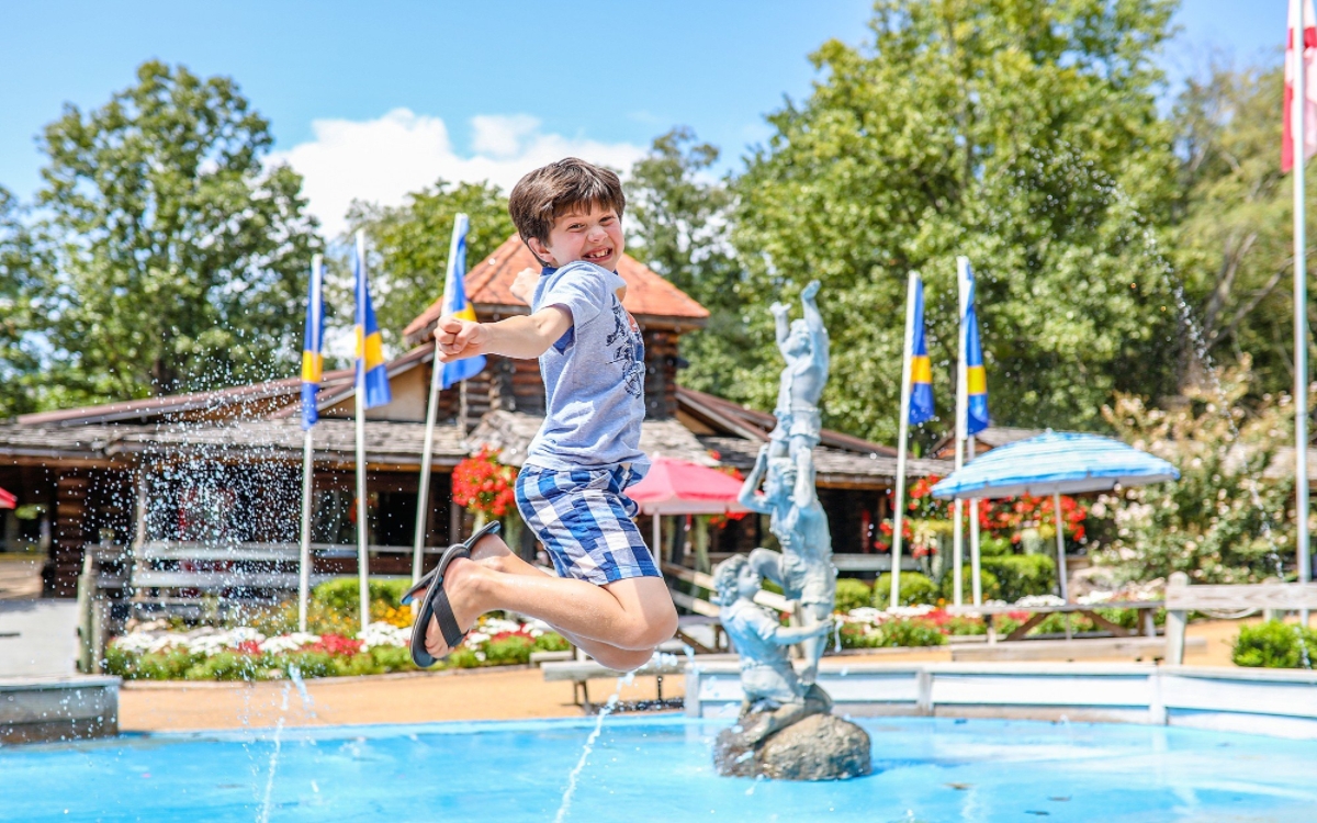 Splash Pad - Majestic Caverns