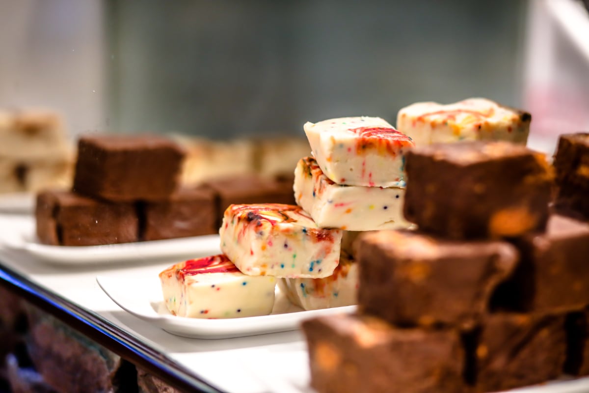 Gift Shop - Majestic Caverns